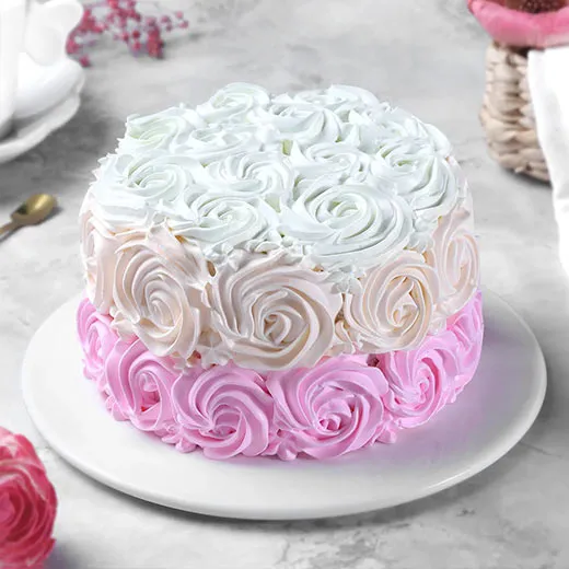 Buy and Send All Types of Cakes Online - FNP