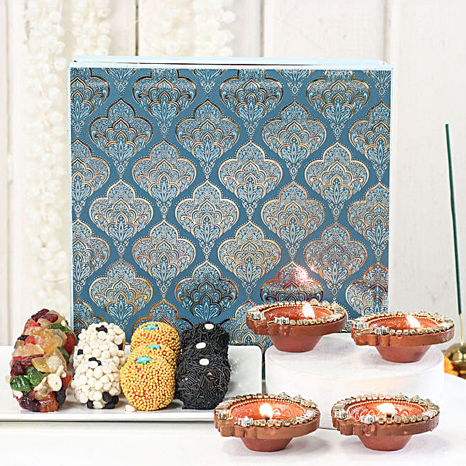 Diwali Sweets & Sparkle Combo argentina | Gift Diwali Sweets & Sparkle ...