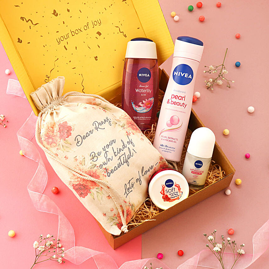 Personalised Skincare Love Hamper brazil Gift Personalised Skincare Love Hamper FNP