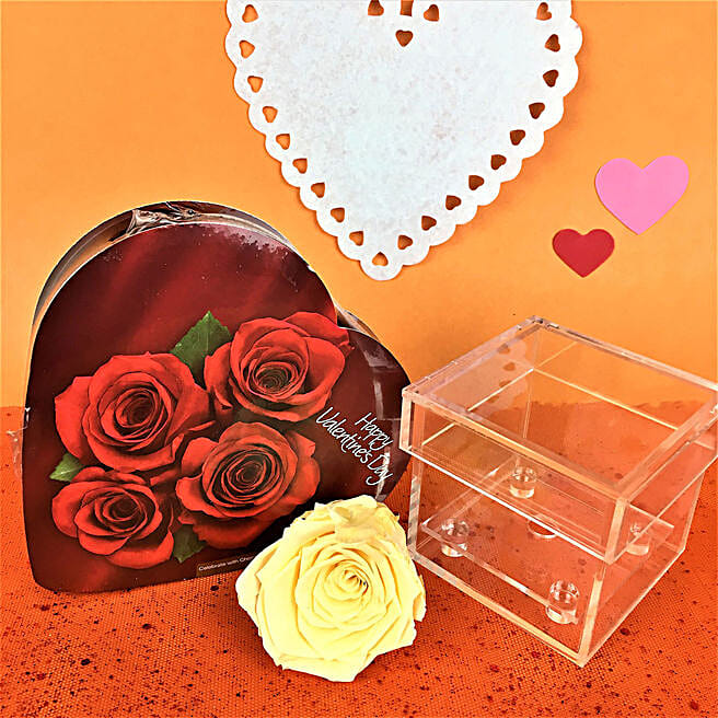 Forever Roses N Assorted Chocolates canada | Gift Forever Roses N ...