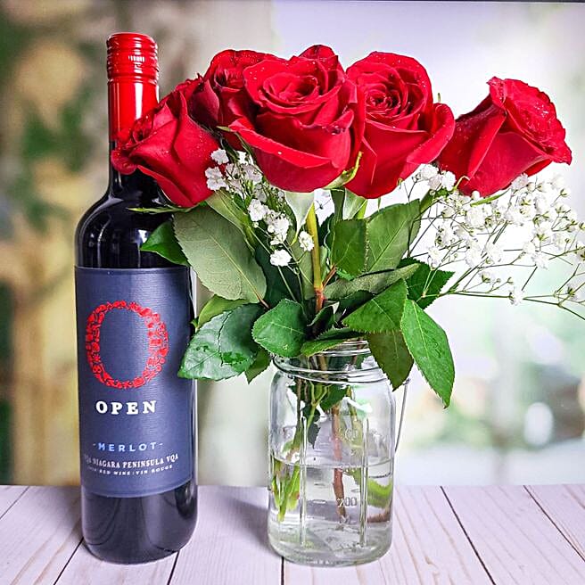 Red Roses Bunch And Red Wine canada | Gift Red Roses Bunch And Red Wine ...