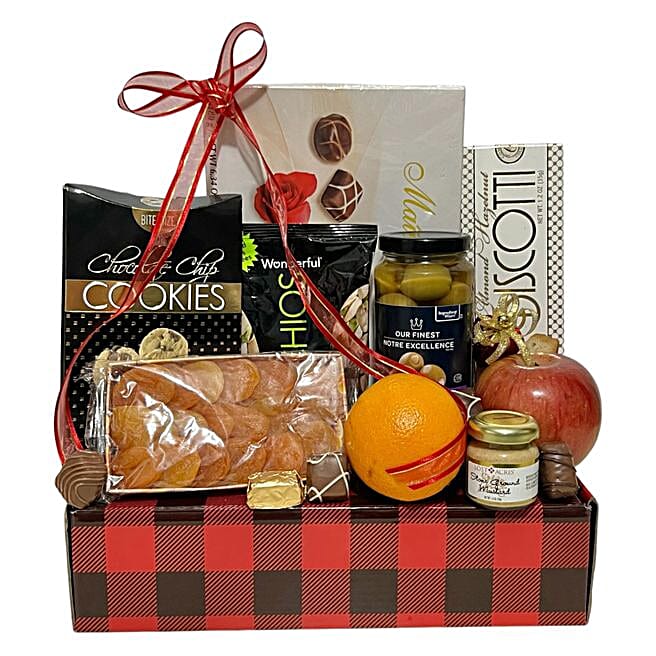Secret To Snacking Hamper canada | Gift Secret To Snacking Hamper- FNP