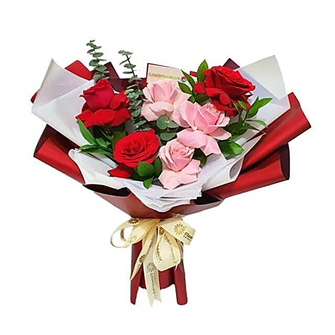 Hand Bouquet with 3 Red Roses 3 Pink Roses and Silver Dollar indonesia ...