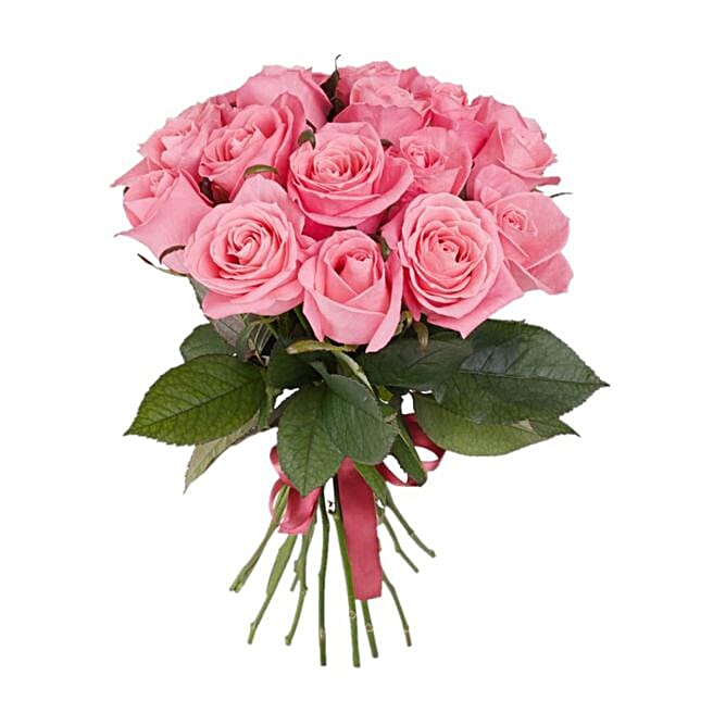 Elegant Pink Roses Bunch italy | Gift Elegant Pink Roses Bunch- FNP