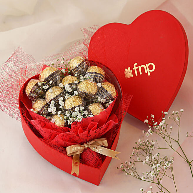 Classic Love Gesture Box italy | Gift Classic Love Gesture Box- FNP