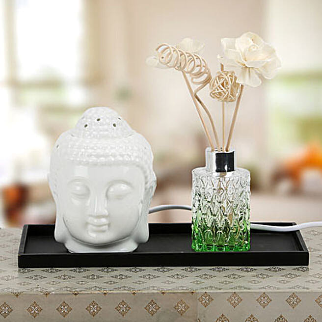 Buy/Send Fantasy with Diffuser Online- FNP