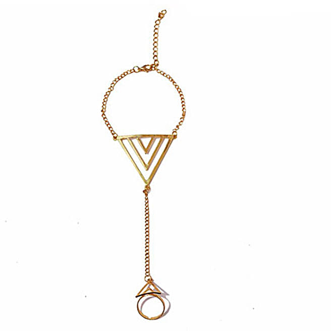 Buy/Send Golden Triangle Hand Harness Online- FNP