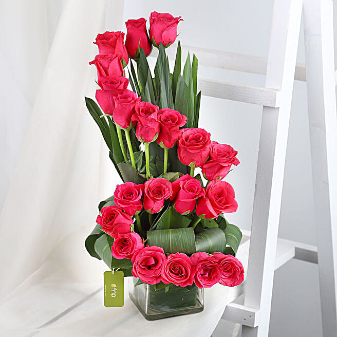 Buy/Send Pink Rose Arrangement Online- Ferns N Petals