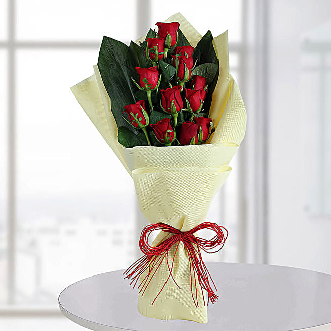 Buy/Send Sacred Red Roses Bunch Online- FNP