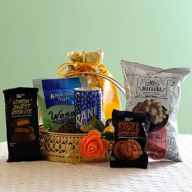 Buy/Send Assorted Snacks Gift Hamper Online- FNP