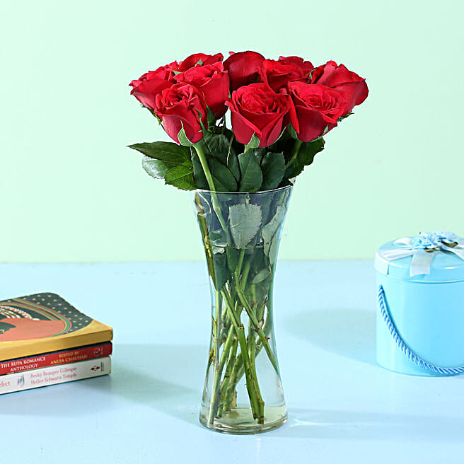 Buy/Send Romantic Red Roses Online- FNP