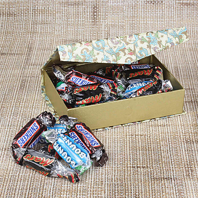 Buy/Send Assorted Imported Chocolate Box Online- FNP