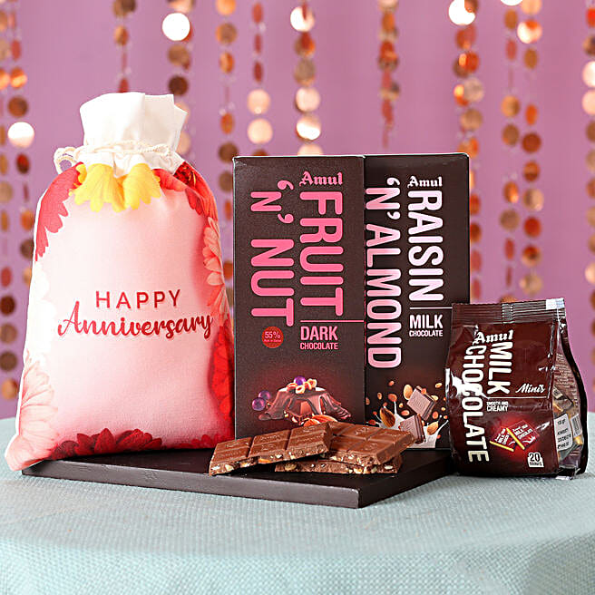 Buy/Send Anniversary Special Amul Chocolates Combo Online- FNP