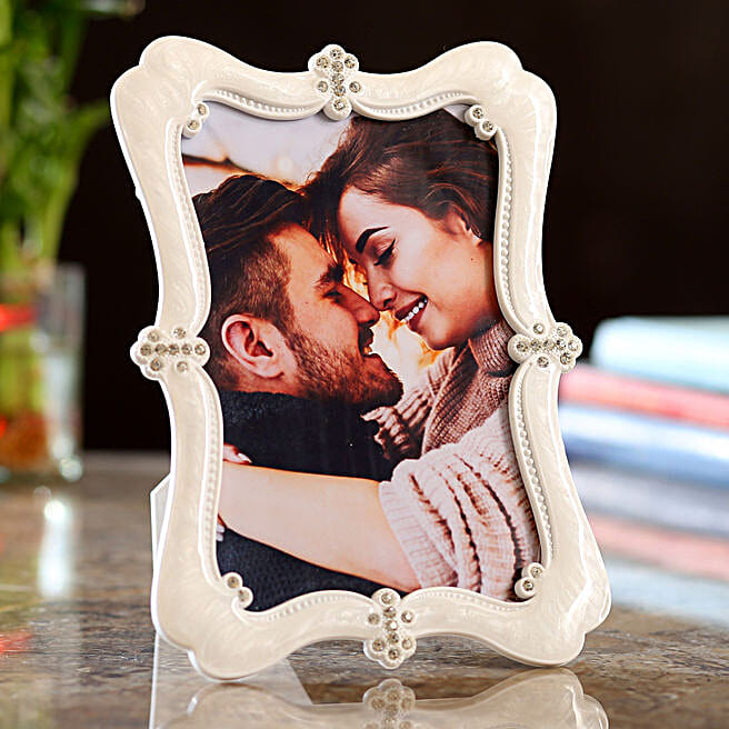 Buy/Send Personalised Stylish Photo Frame Online- FNP