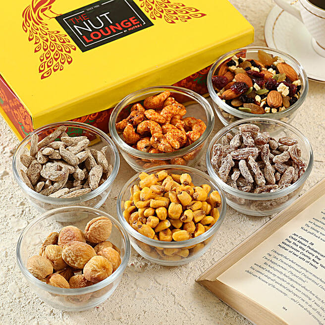 Buy/Send Exotic Flavoured Snack Box Online- FNP