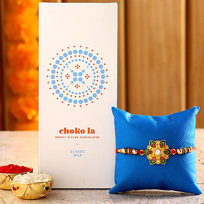 Buy/Send Choko La Classic Milk Chocolate Bar & Rakhi Online- FNP