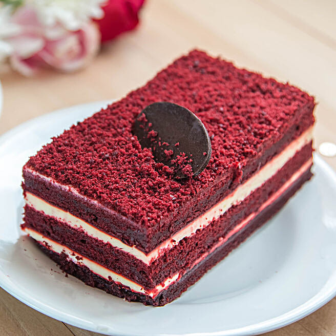 Buy/Send Divine Red Velvet Pastry Online- FNP