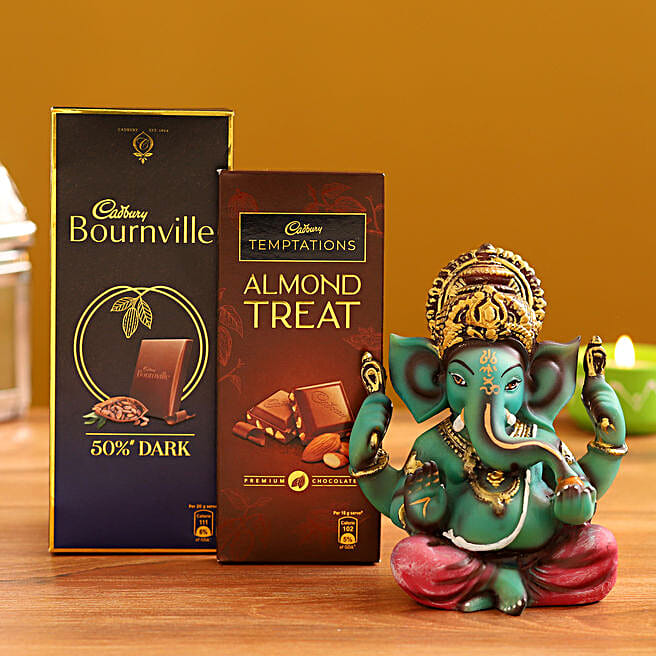 Buy/Send Raja Ganesha Idol & Cadbury Rich Chocolate Combo Online- FNP