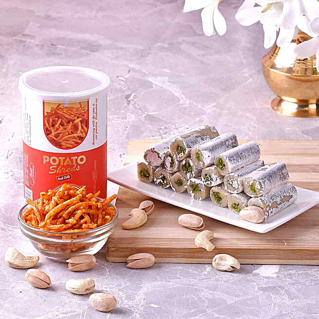 Buy/Send Pista Roll & Savoury Potato Shreds Hamper Online- FNP