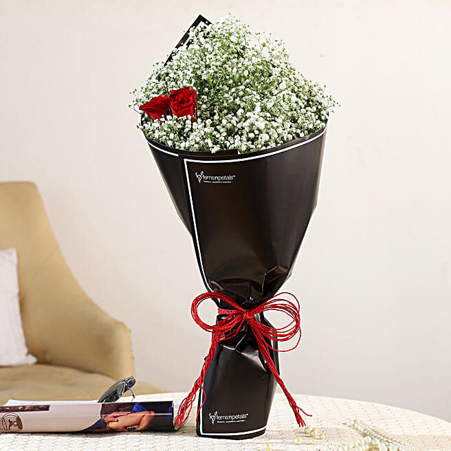 Buy/Send Gypso & Roses Bundle Tied With Red Raffia Online- FNP