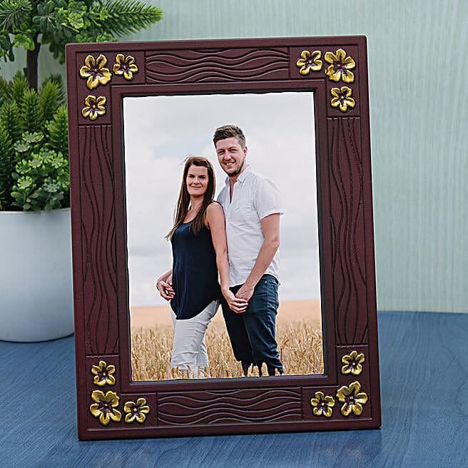 Buy/Send WISHTANK Maroon Textured Hand Painted Photo Frame Online- FNP