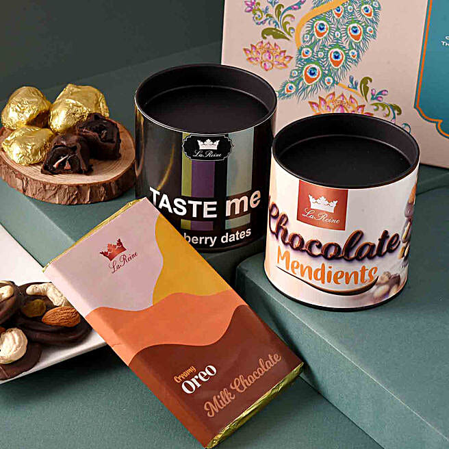 Buy/Send Dates & Cookies Anniversary Hamper Online- Ferns N Petals