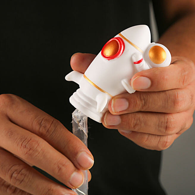 Buy/Send DIY Astro Rocket Night Light Online- FNP