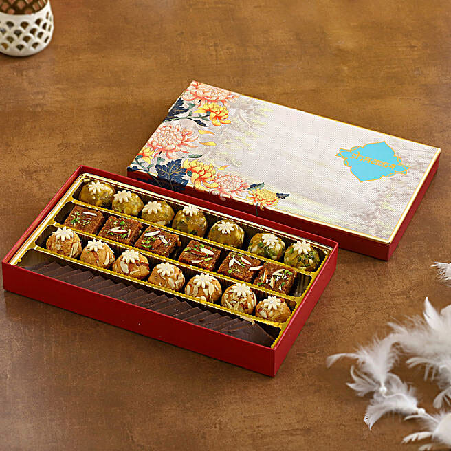 Buy/Send Unique Sweet Assorted Box Online- FNP