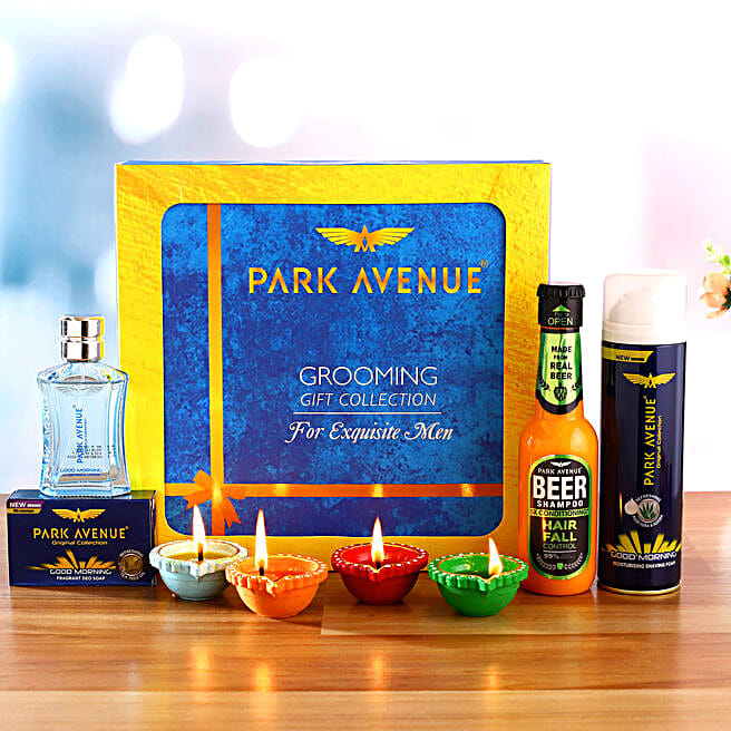 Buy/Send Park Avenue Men Grooming Kit & Set Of 4 Diyas Online- FNP