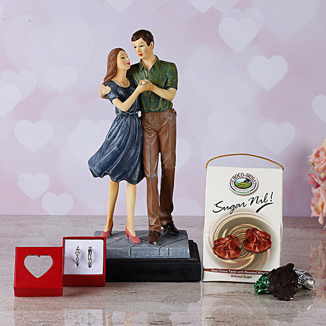 Buy/Send couple mp1 showpiece statue chocolate ring Online- FNP