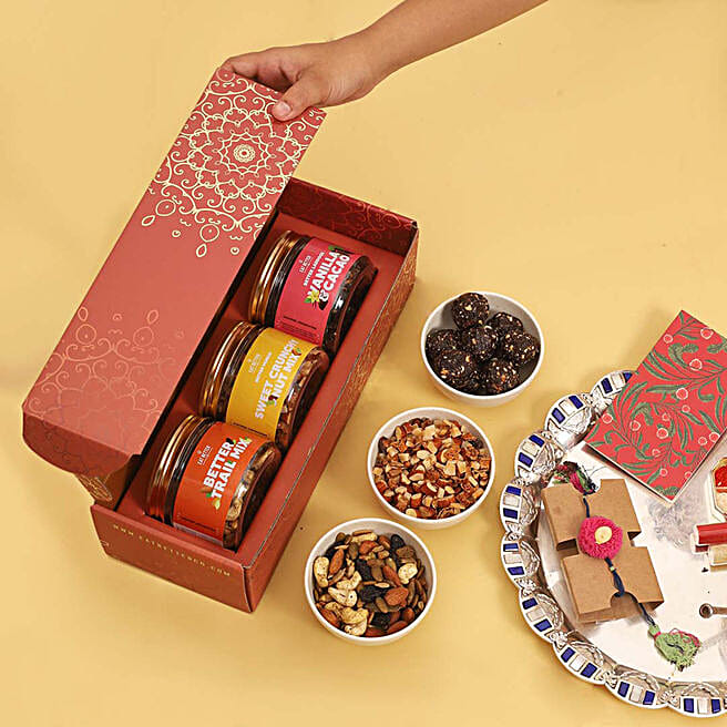 Buy/Send Rakhi Celebration Gift Box Online- FNP