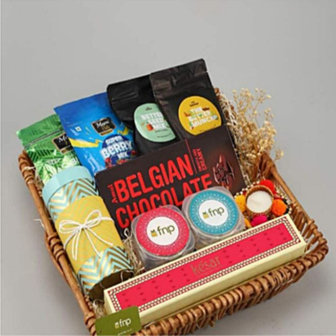 Buy/Send Corp Hamper 9 for Go Digit Online- FNP