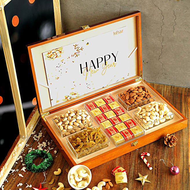 Buy/Send Rustic Life Special Festive Hamper Online- FNP