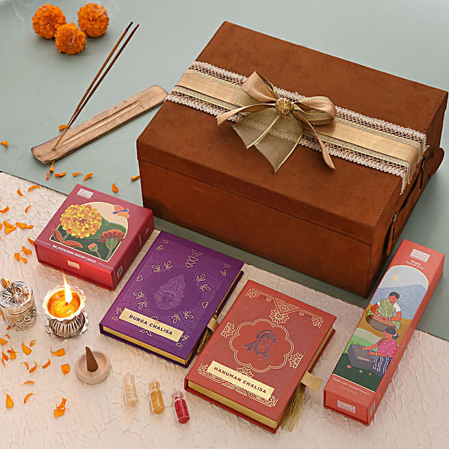 Buy/Send Shakkar Holy Pooja Velvet Box Online- FNP