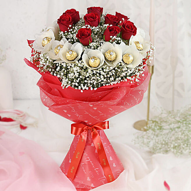 Buy/Send Ravishing Rose Choco Bouquet Online- FNP