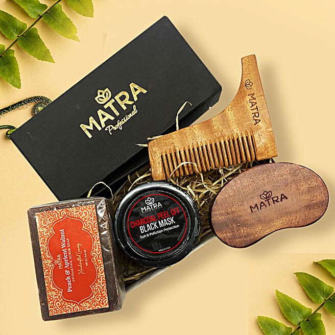Buy/Send Worlds Best Dad Grooming Essentials Gift Box Online- FNP
