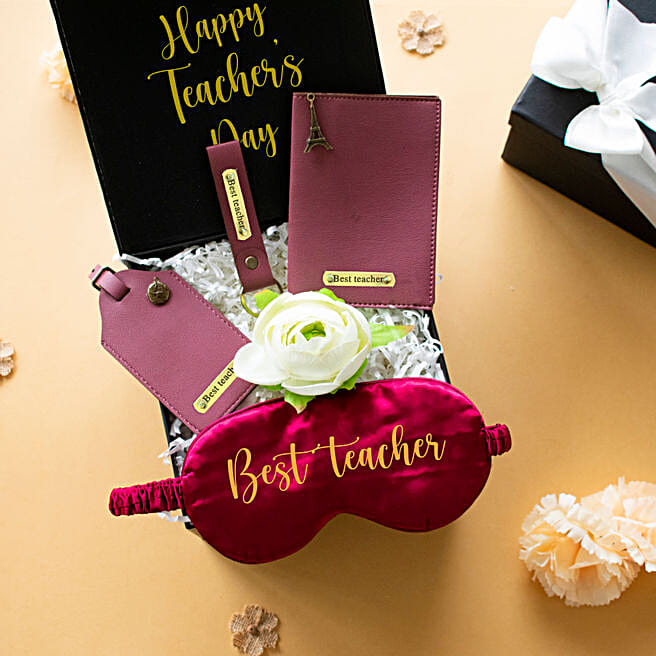 Buy/Send Relax and Travel Hamper for Teacher Online- FNP