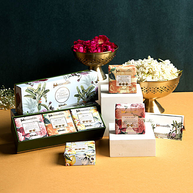 Buy/Send Fabessentials Bathing Bar Gift Set Online- FNP