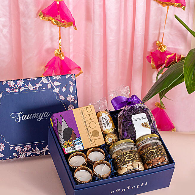 Buy/Send Personalised Diwali Gift Set Online- FNP