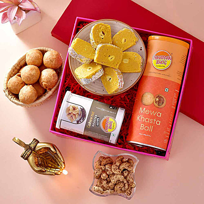 Buy/Send Diwali Tradition Gift Box Online- FNP