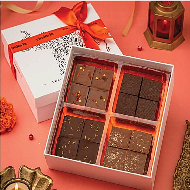 Buy/Send Chocolate Dream Box Online- FNP