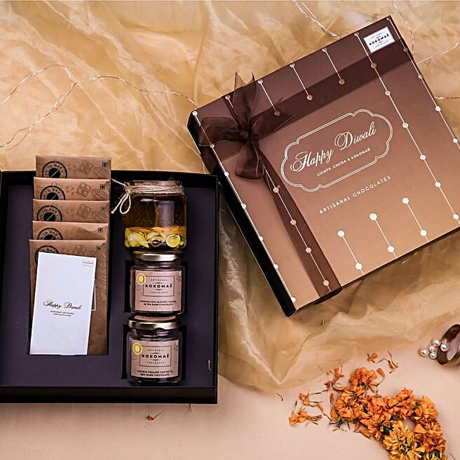 Buy/Send Festive Choco Box Online- FNP