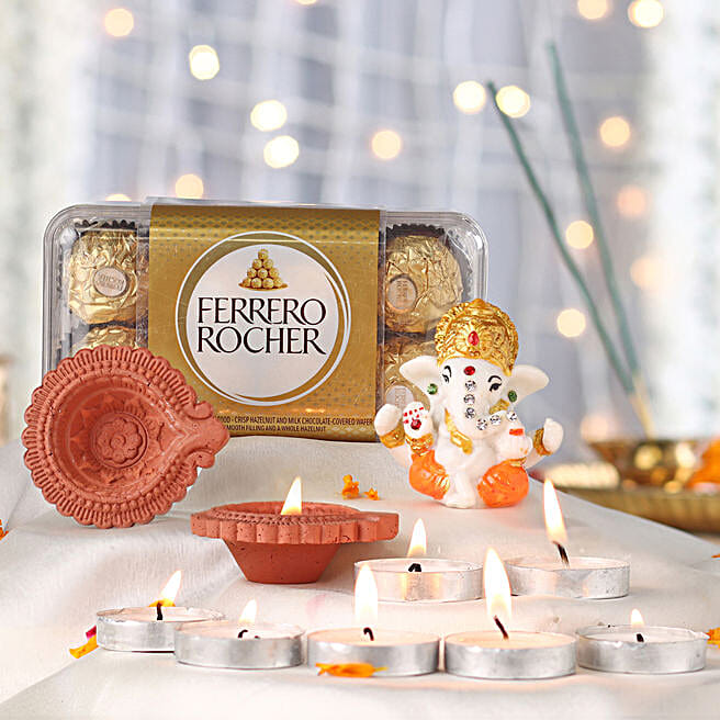 Buy/Send Diwali Trinkets & Ferrero Rocher Combo Online- FNP