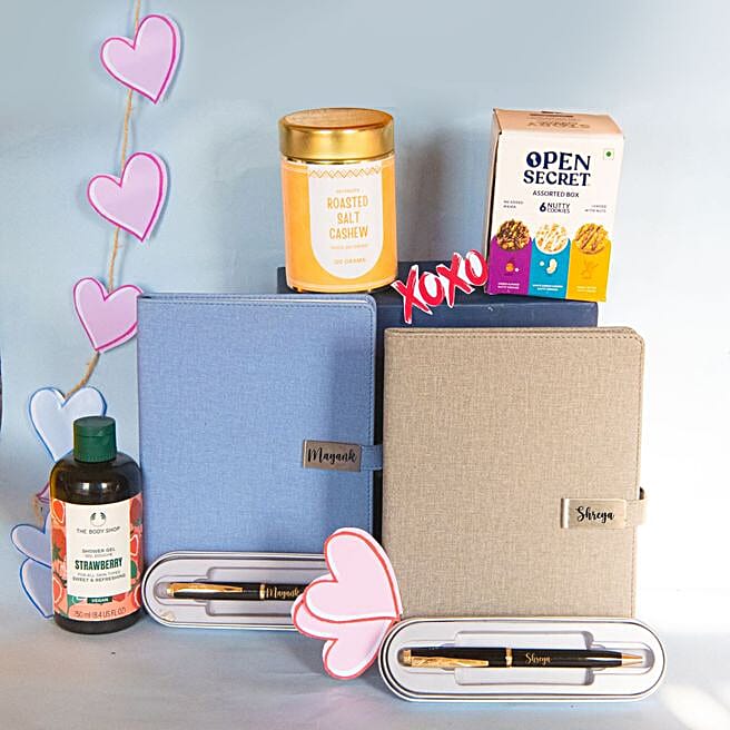 Buy/Send Personalised Couple Essentials Gift Box Online- FNP