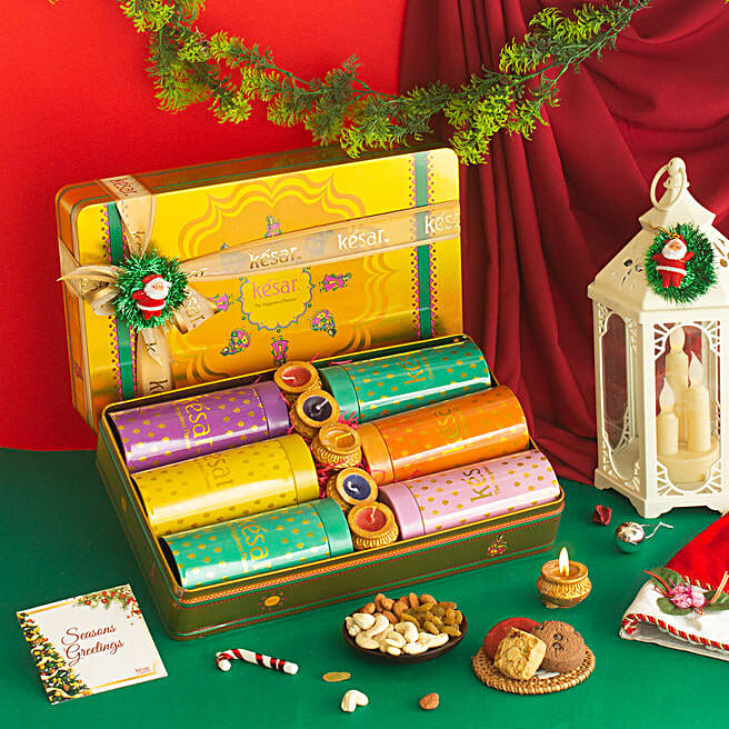 Buy/Send Grand Celebration Christmas Gift Box Online- FNP