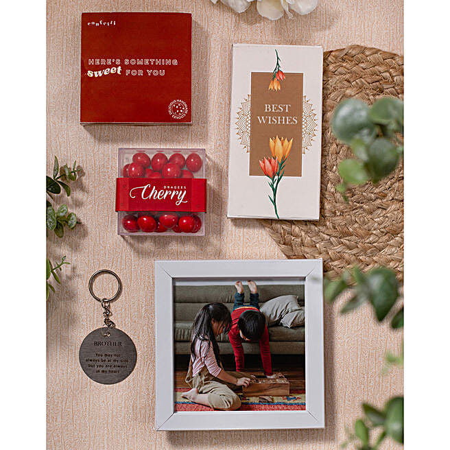 Buy/Send Personalised Sweet Sentiments Gift Bundle Online- FNP