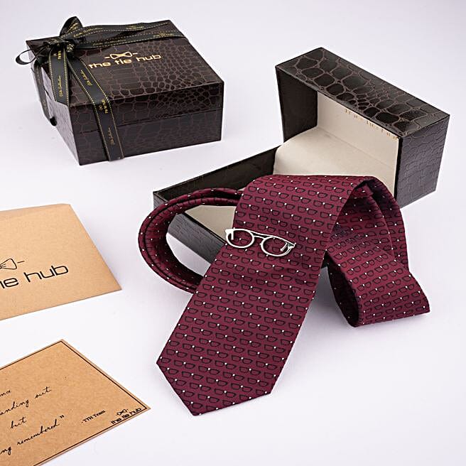 Buy/Send Geo Tie Bar Set Online- FNP