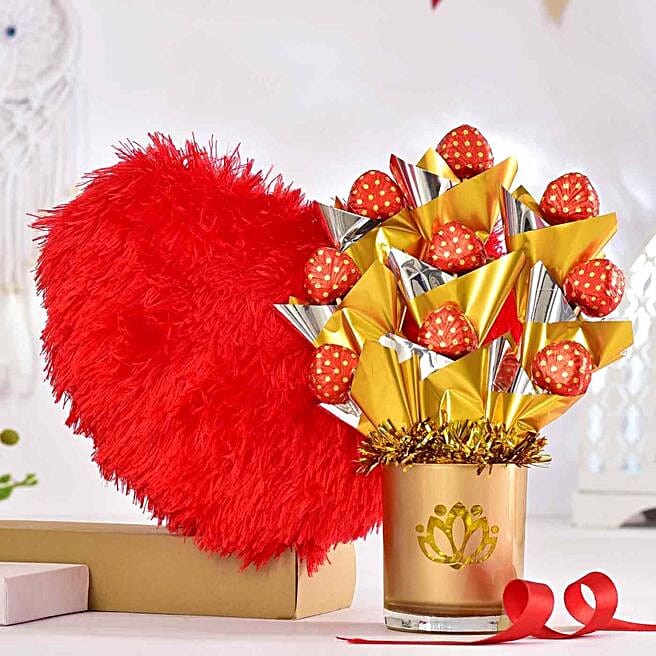 Buy/Send Valentine Choco Joy Treats Online- FNP