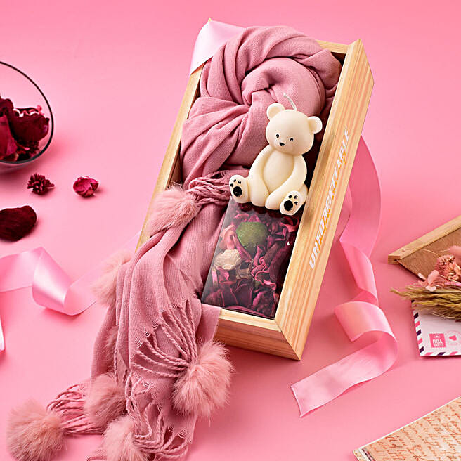 Buy/Send Cute Gift Box Online- FNP