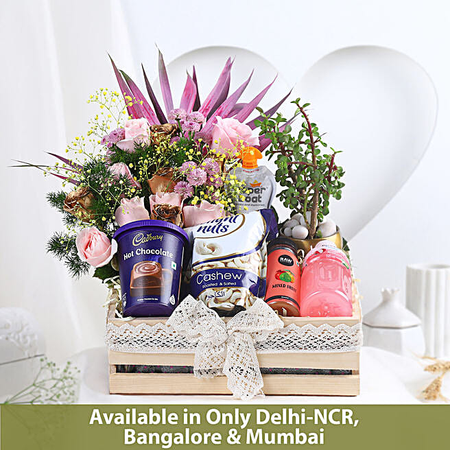 Buy/Send Beautiful Affair Gift Box Online- FNP